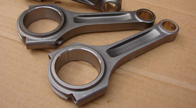 Engine Connecting Rods and Connecting Rod Replacement