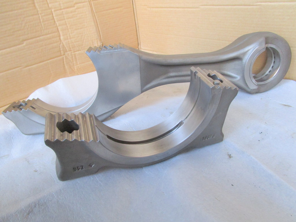 Engine Connecting Rods and Connecting Rod Replacement